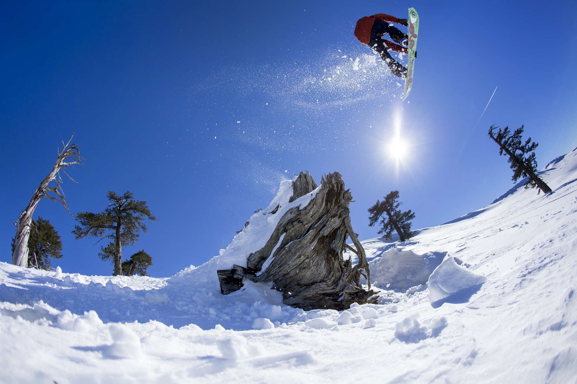 Snowboarding in Northern Greece with Alex Grymanis - f-stop Gear