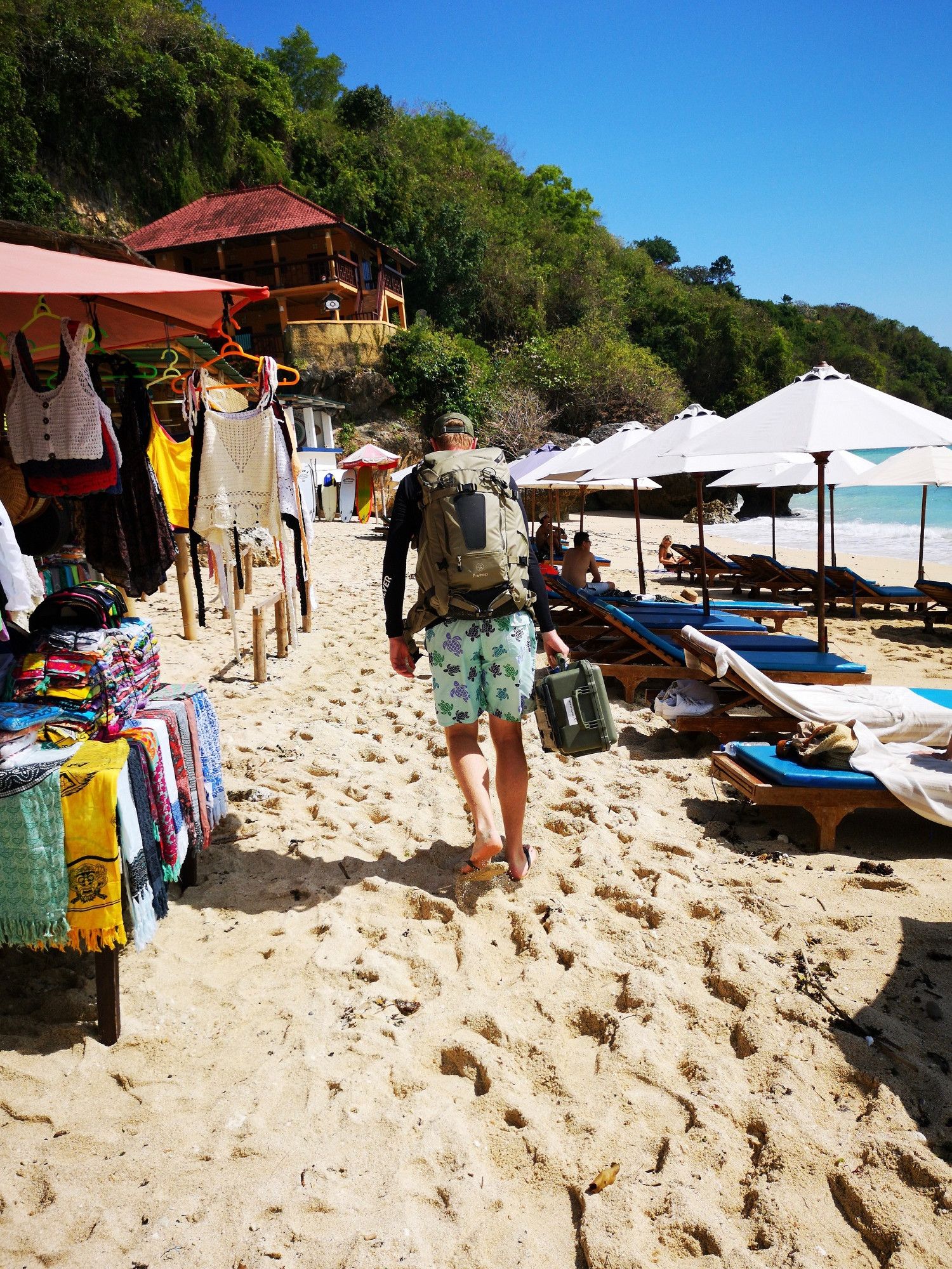 From Hong Kong skyscrapers to Bali beaches with Christiaan Hart - f ...